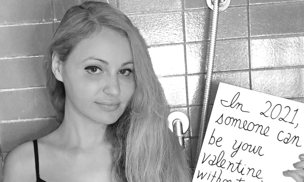 Naomi Elizabeth – Naomi Elizabeth